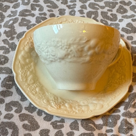 Kitchen | Crown Ducal Cream Teacup And Saucer Set | Poshmark
